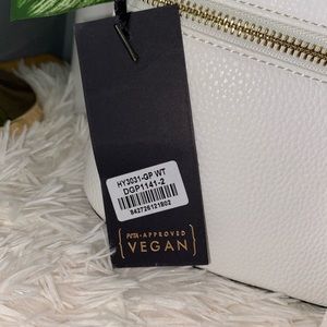 Deluxity | Bags | Deluxity Vegan Crossbody Purse | Poshmark